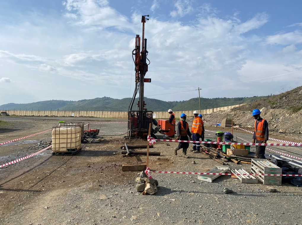 GEOTECHNICAL INVESTIGATION – FILTERED CAKE RECEIVING SHADE, PASTE PLANT ...